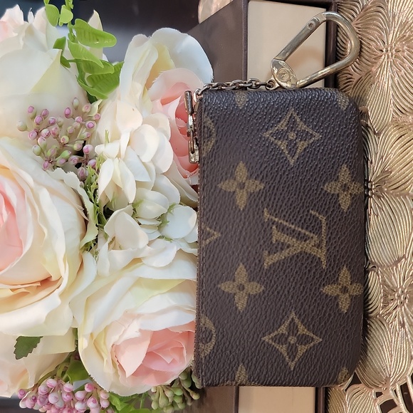 Louis Vuitton | Bags | Authentic Louis Vuitton Key Cles | Poshmark